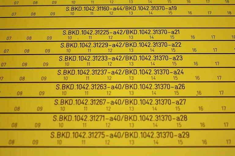 Resopal graveren of labels printen? - Gravure85